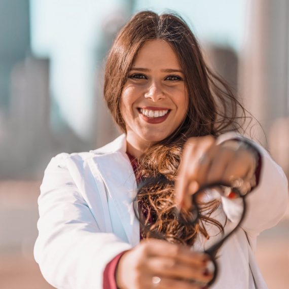 10 Essential Skills and Qualities of a Nurse